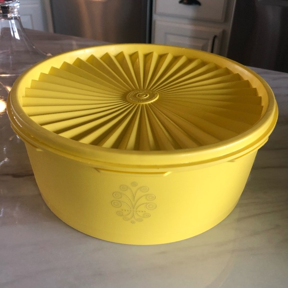 Tupperware | Kitchen | Vintage Yellow Tupperware With Lid 246 | Poshmark